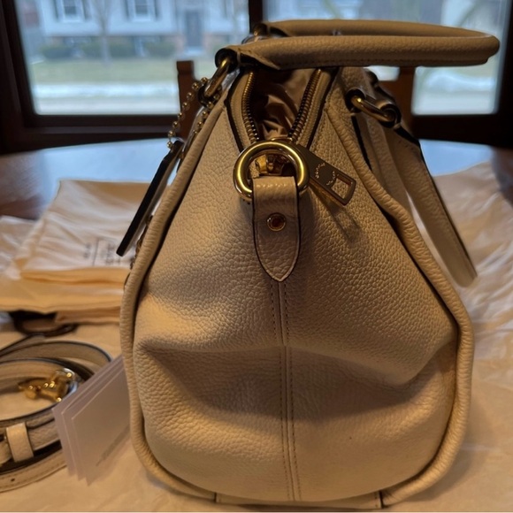 Coach | Bags | Coach Satchel Bottom X 12 Top X 9 Height | Poshmark
